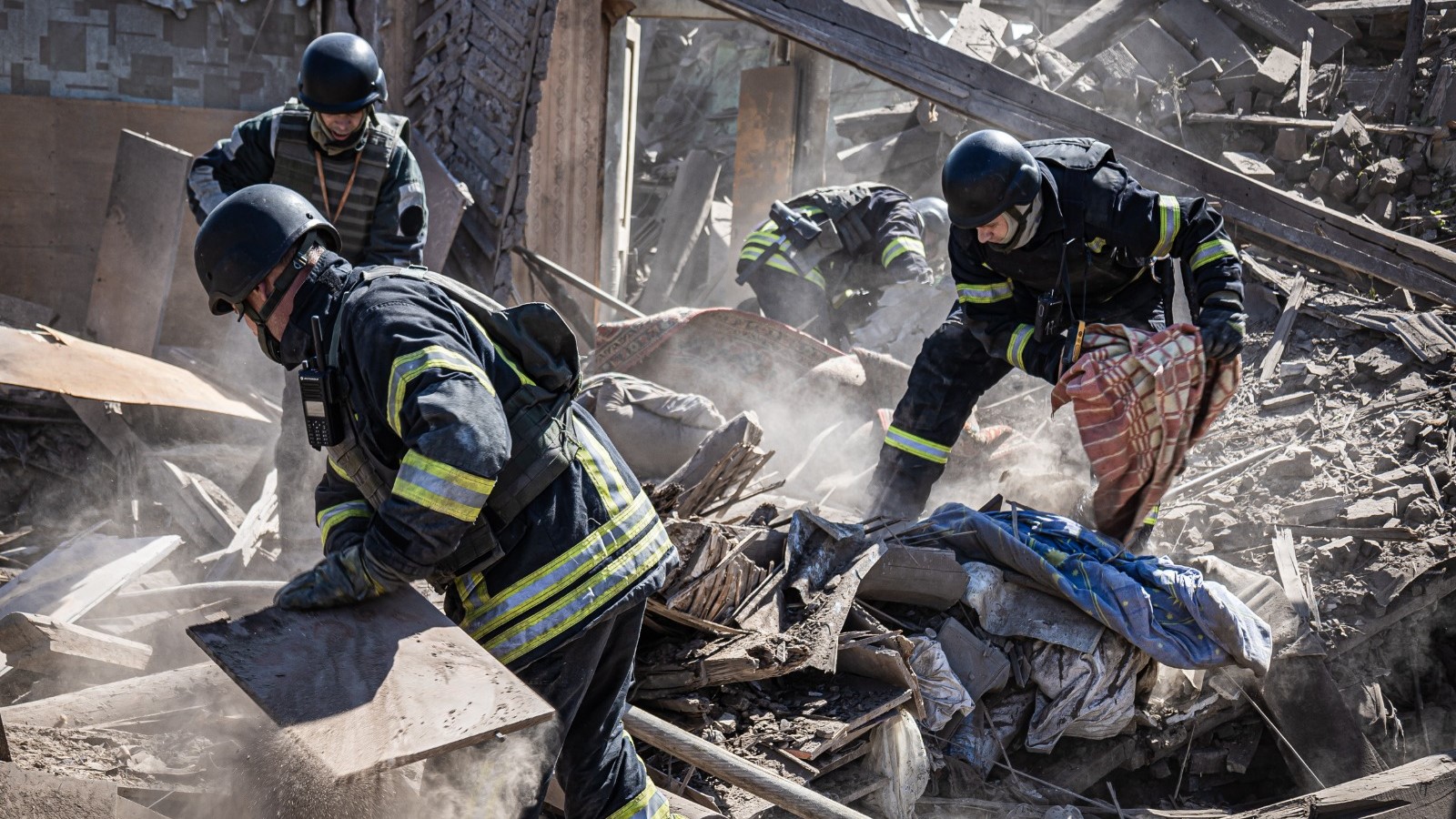 Ballistic Missiles Hit Near School in Kharkiv