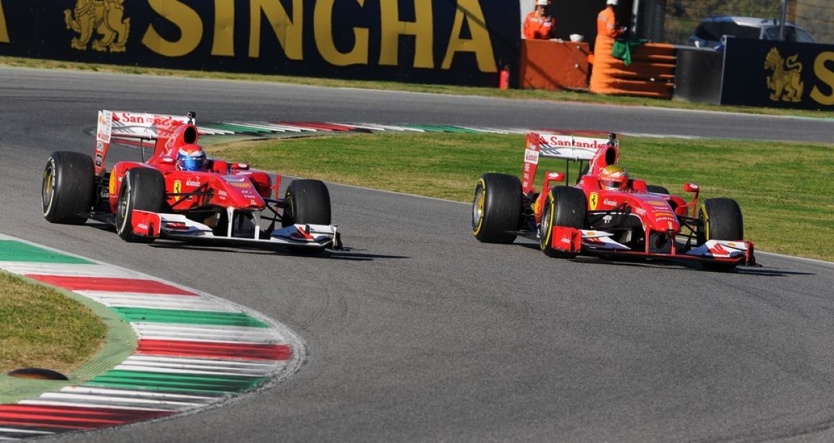 Hamilton Slams New Front Wing Rule