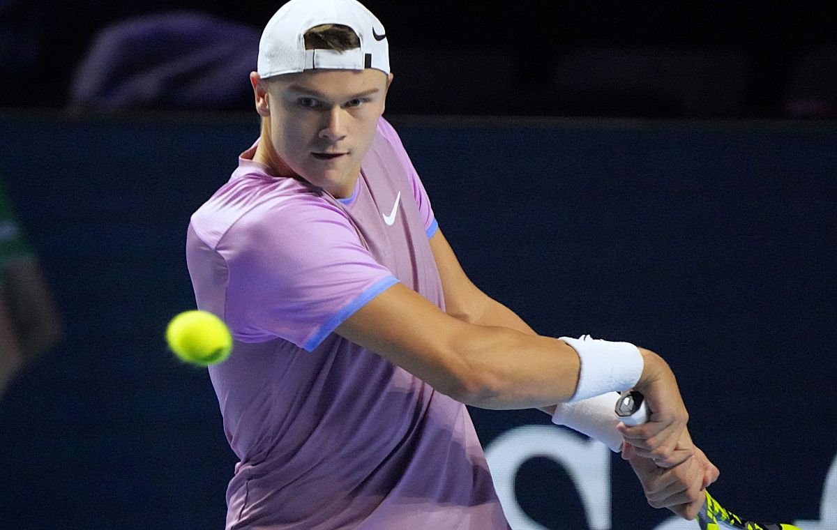 Kæmpe chok kort før Wimbledon: Holger Rune havnet i massiv modvind ...