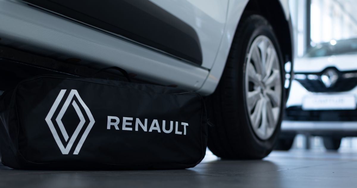 Renault Considers Move Beyond Cars: Plans Drone Production in Ukraine