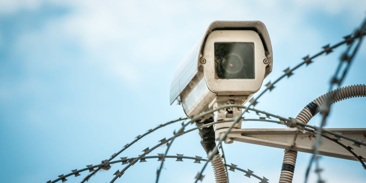 Minority Report coming to life: Prisons will use AI to predict violent ...