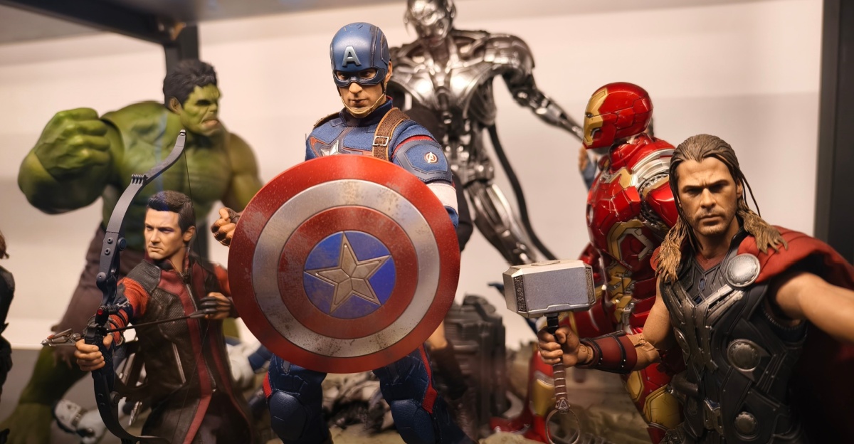 Russo Brothers Drop Cryptic Warning After New Avengers: Doomsday Teasers