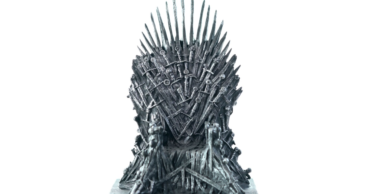 A Knight of the Seven Kingdoms opens to mixed but solid reviews